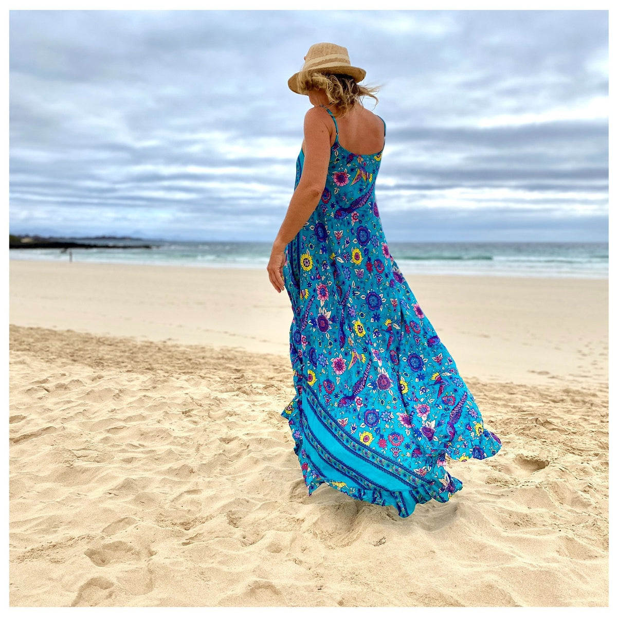 Strappy “Flow” dress – Komodo-fv